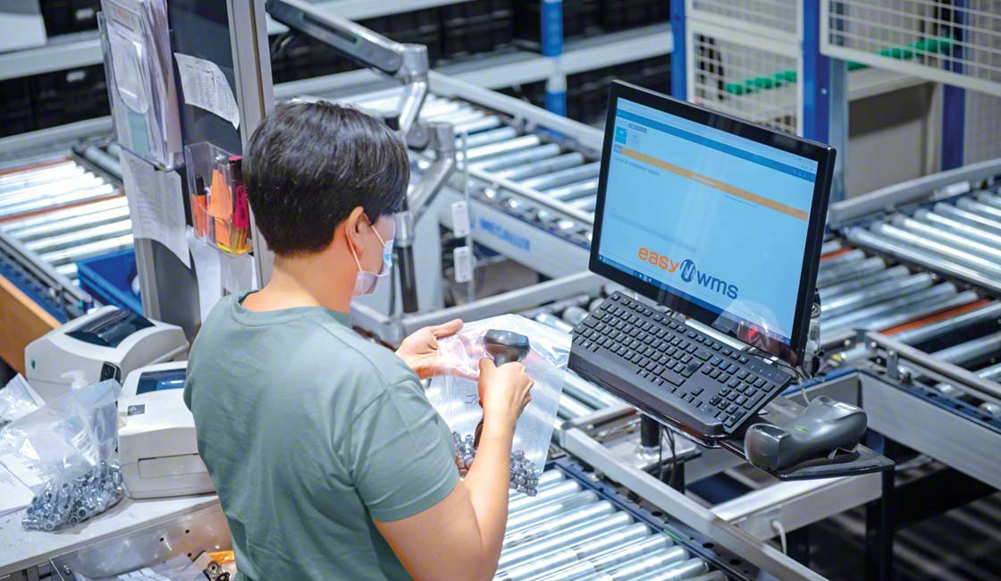 Guía para automatizar un almacén - Mecalux.es