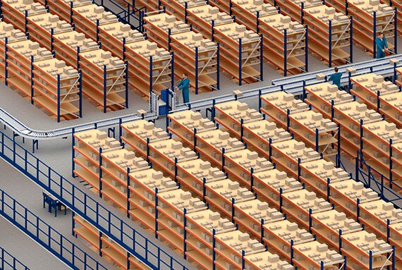 Pasillos elevados | Estanterías de varios niveles - Mecalux.es